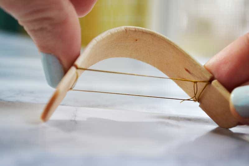 Mini Bow And Arrow Tutorial Diy Bow And Arrow From Nelliebellie