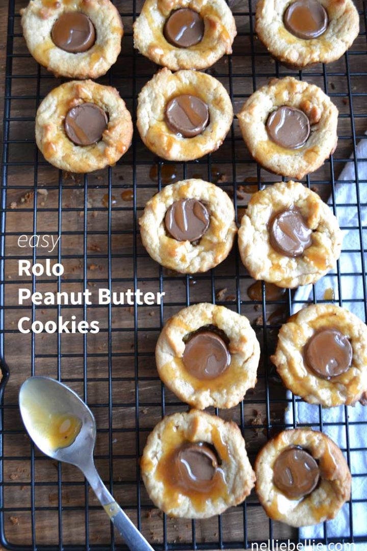 Rolo Cookies | a gluten-free recipe from NellieBellie