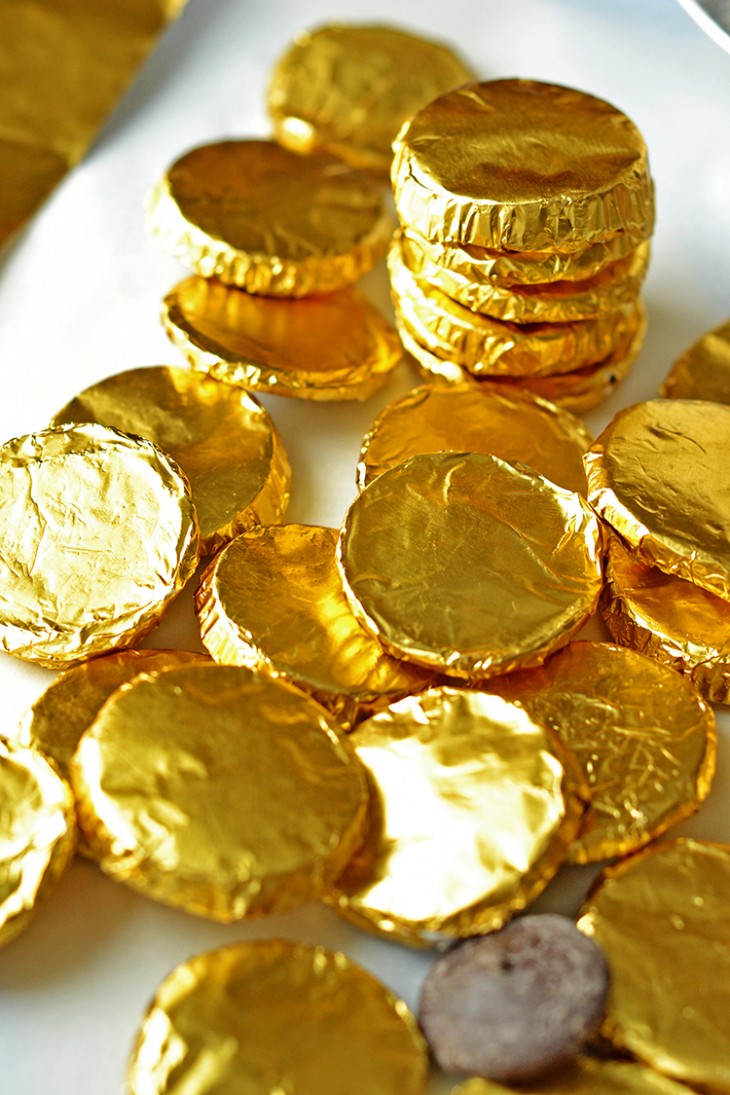 Chocolate Coins, a homemade recipe from NellieBellie