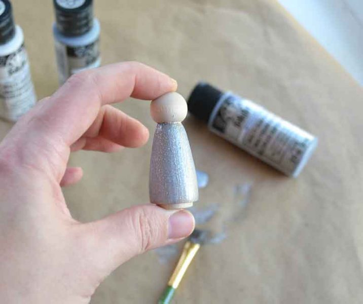 How to make a peg angel ornament