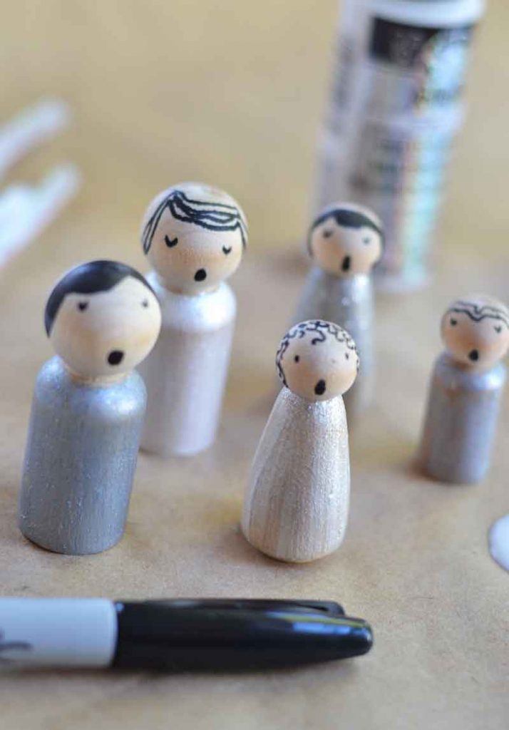 How to make a peg angel ornament