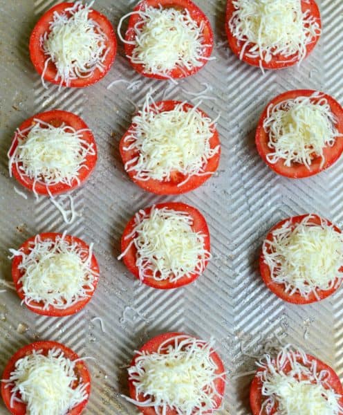 Tomato and Mozzarella Appetizer | NellieBellie's Kitchen