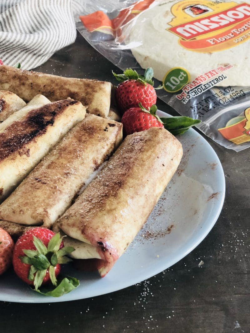 easy Strawberry Dessert Burritos