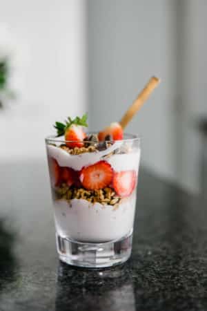 easy Breakfast Parfaits ⋆ NellieBellie